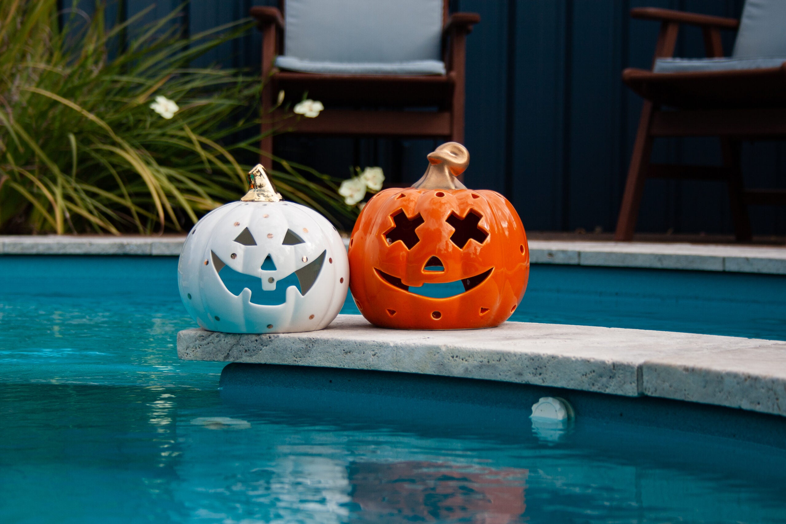 The Ultimate Halloween Swimming Pool Cover Superlatives! – Bigxwell